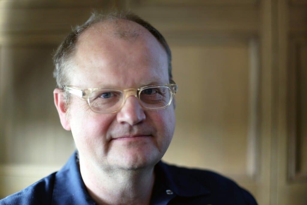 Bob Konrad – SERIAL EYES